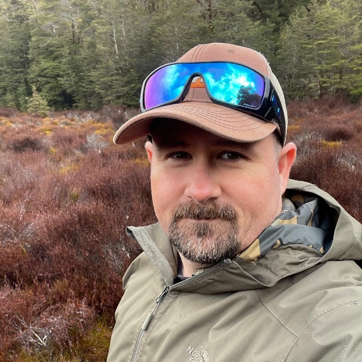 Luke Newey | Select Carbon